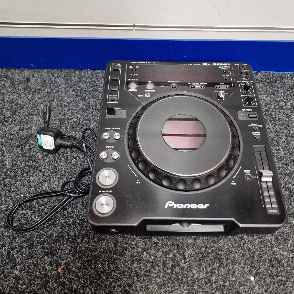 Pre-owned Pioneer CDJ-1000MK3 Compact Disc Player - CD/MP3 Deck Single ...